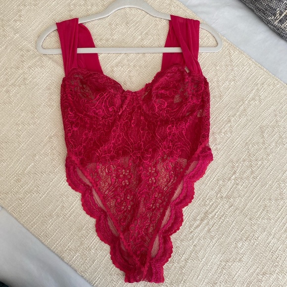 Victoria's Secret | Intimates & Sleepwear | 36c Vintage Victorias ...